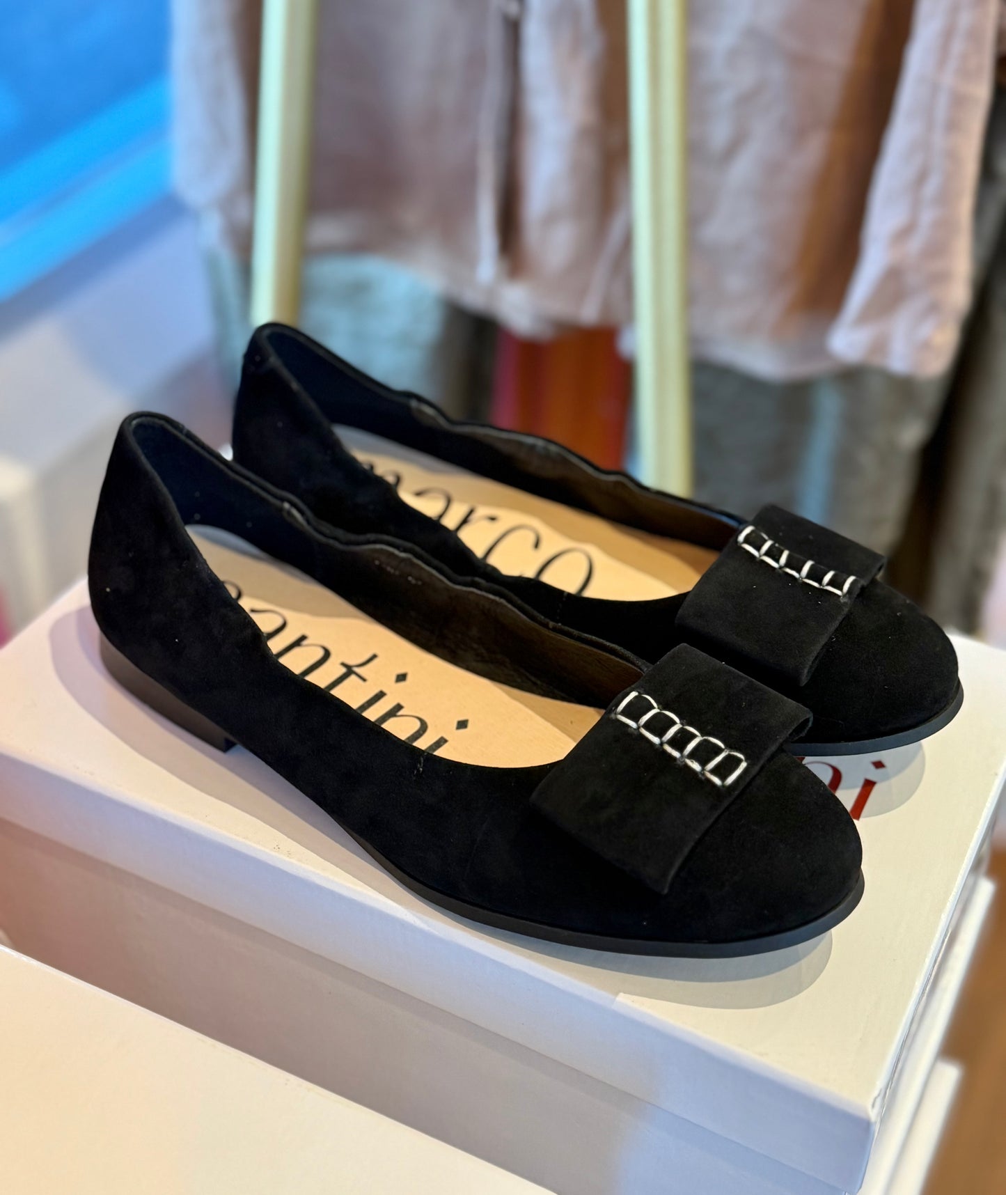 Marco Santini Pint Black Ballet Flats – Red Hill Collective
